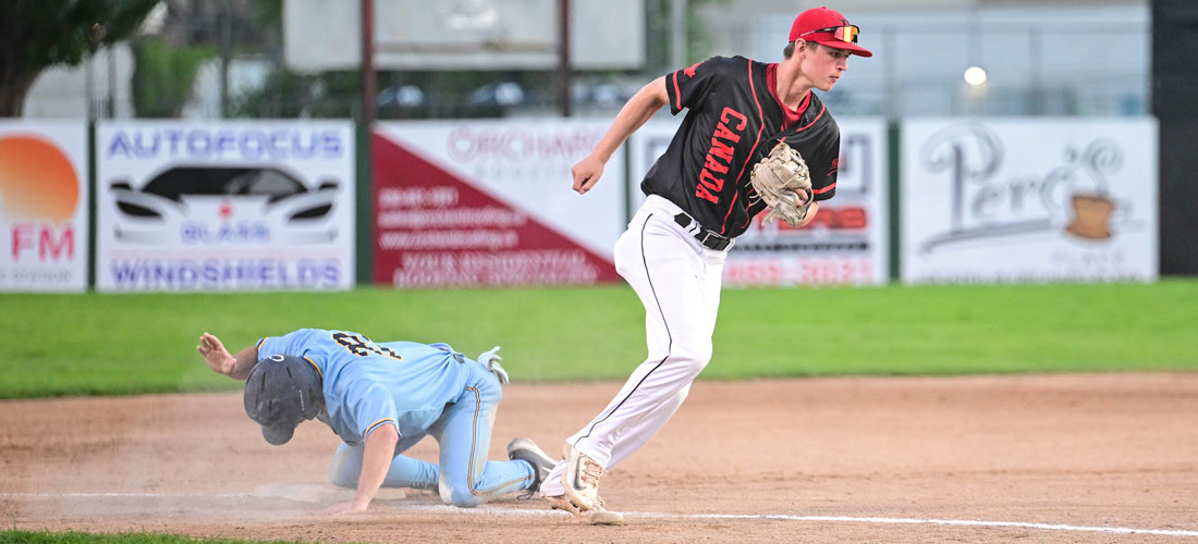 Tight Contest - Kelowna Falcons